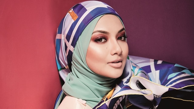 Rutin Kecantikan Harian Neelofa Yang Boleh Anda Amalkan